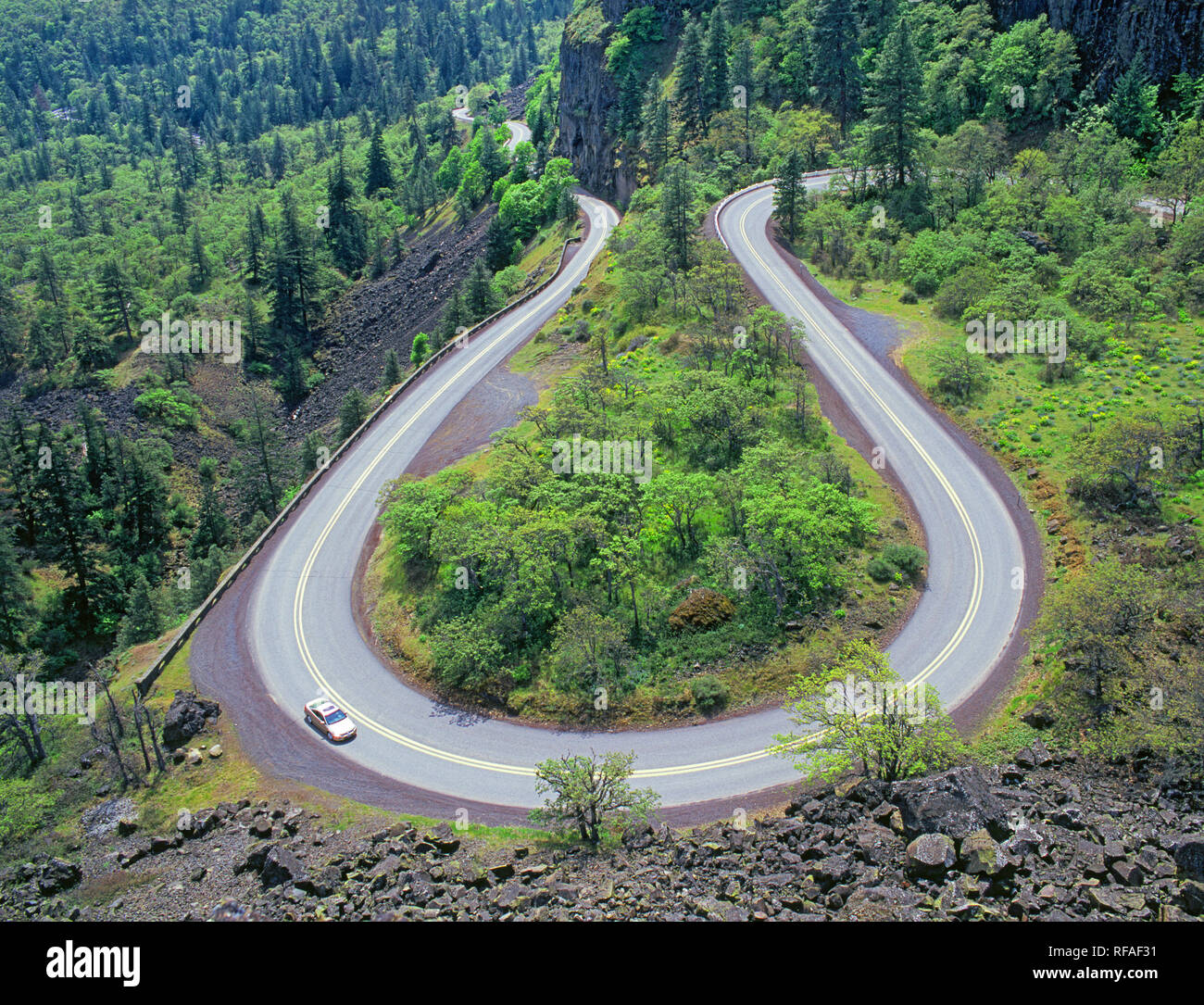U shaped curves on the historic Columbia River Highway in the columbia ...
