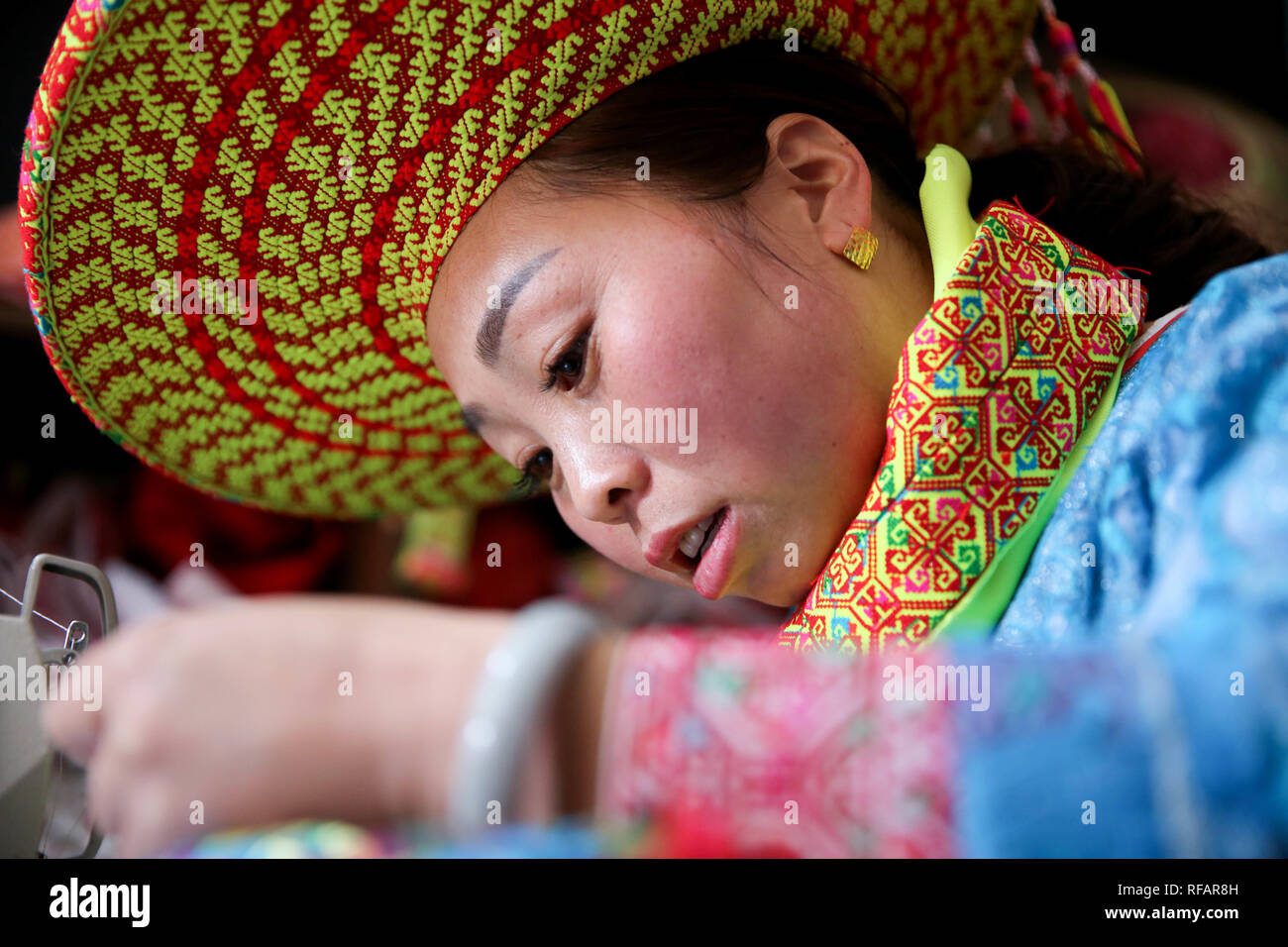 January 24, 2019 - Hunan, Hunan, China - Hunan, CHINA-Women make ...