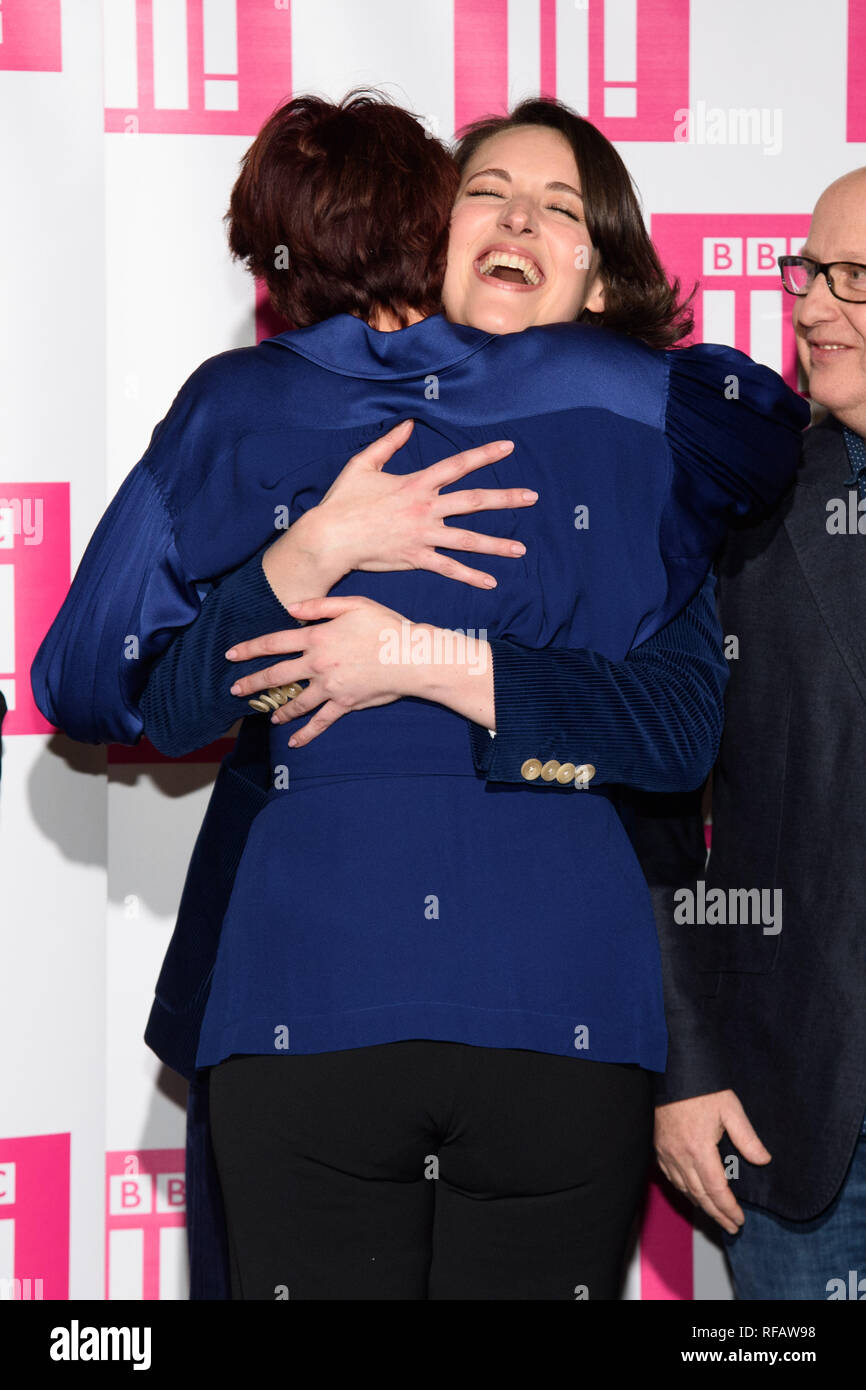 Phoebe waller bridge fiona shaw hi-res stock photography and images - Alamy