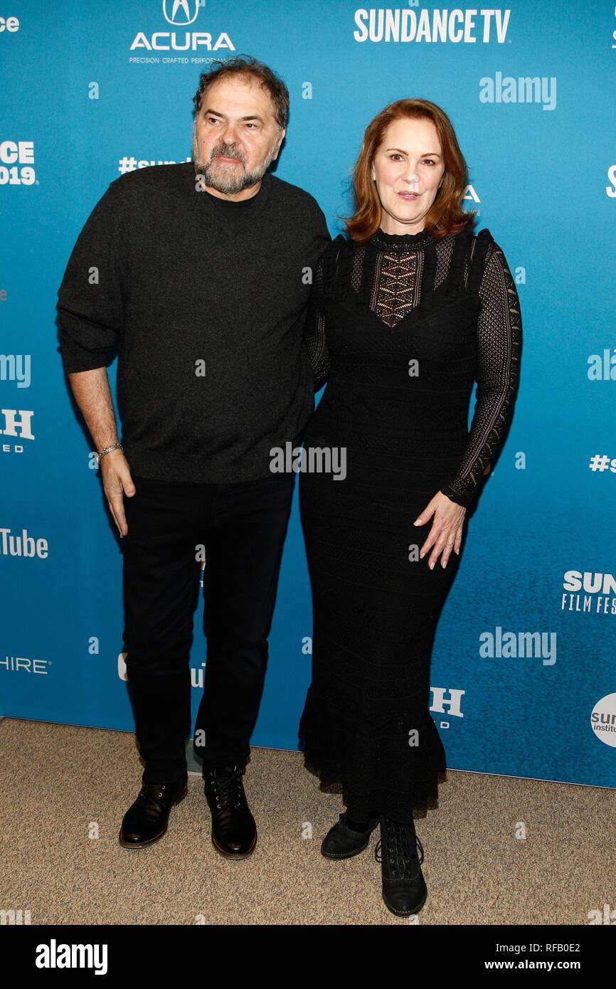 Elizabeth perkins and julio macat hi-res stock photography and images ...