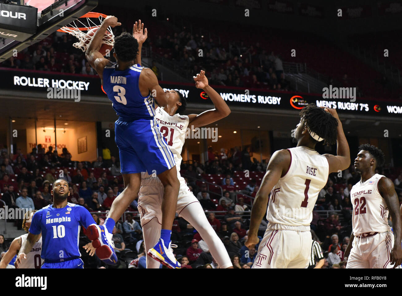 Philadelphia, Pennsylvania, USA. 24th Jan, 2019. Memphis Tigers guard ...