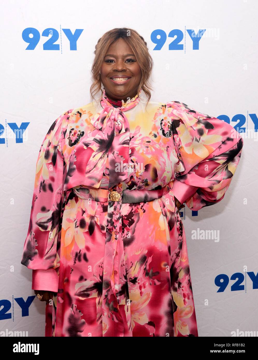 Good girls cast red carpet hi-res stock photography and images - Alamy