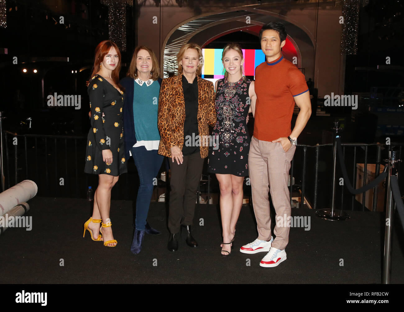 Los Angeles, Ca, USA. 24th Jan, 2019. Elizabeth McLaughlin, Kathy ...