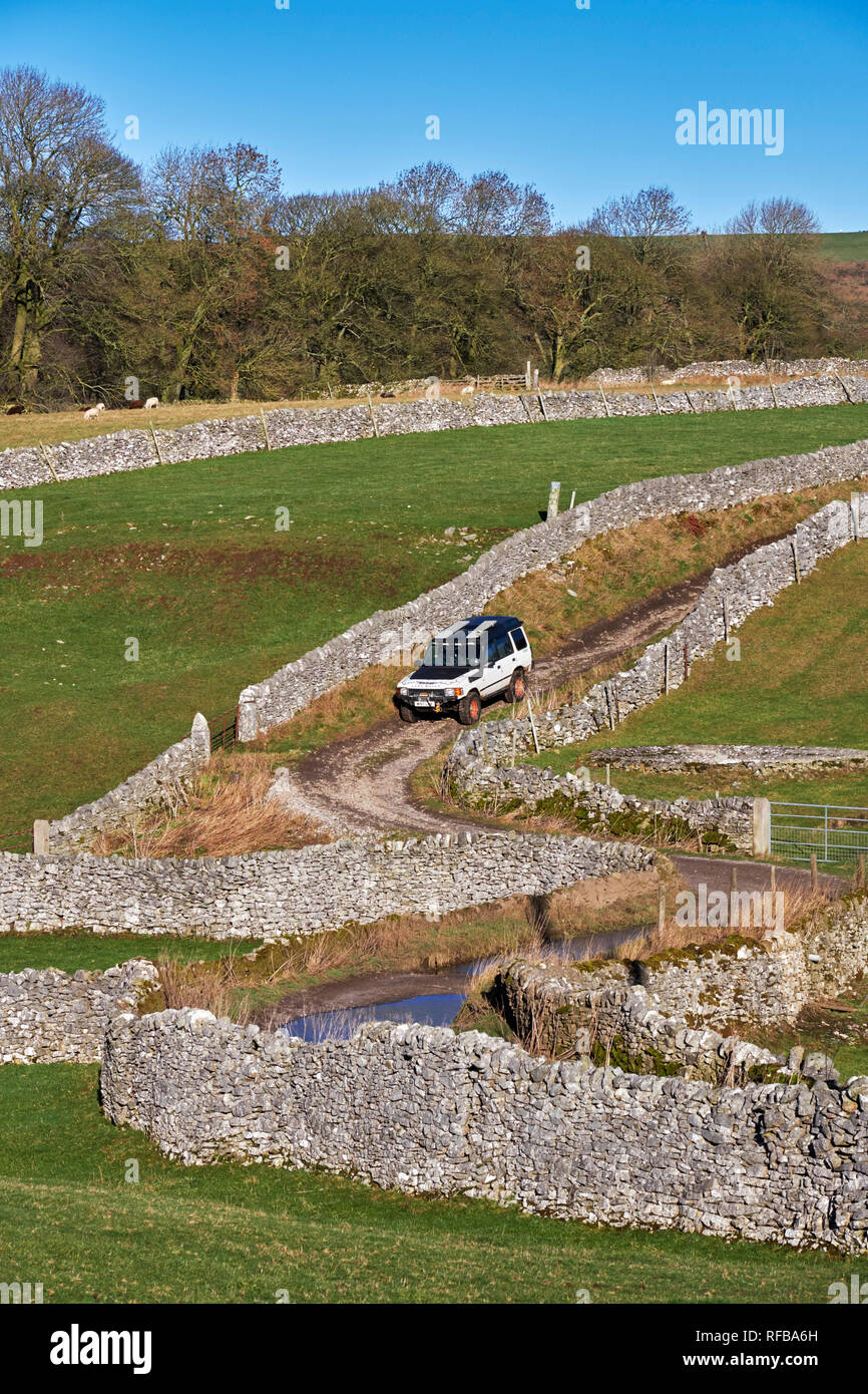 Land Rover on Tideswell Lane, a Green Lane near Eyam. Peak District ...
