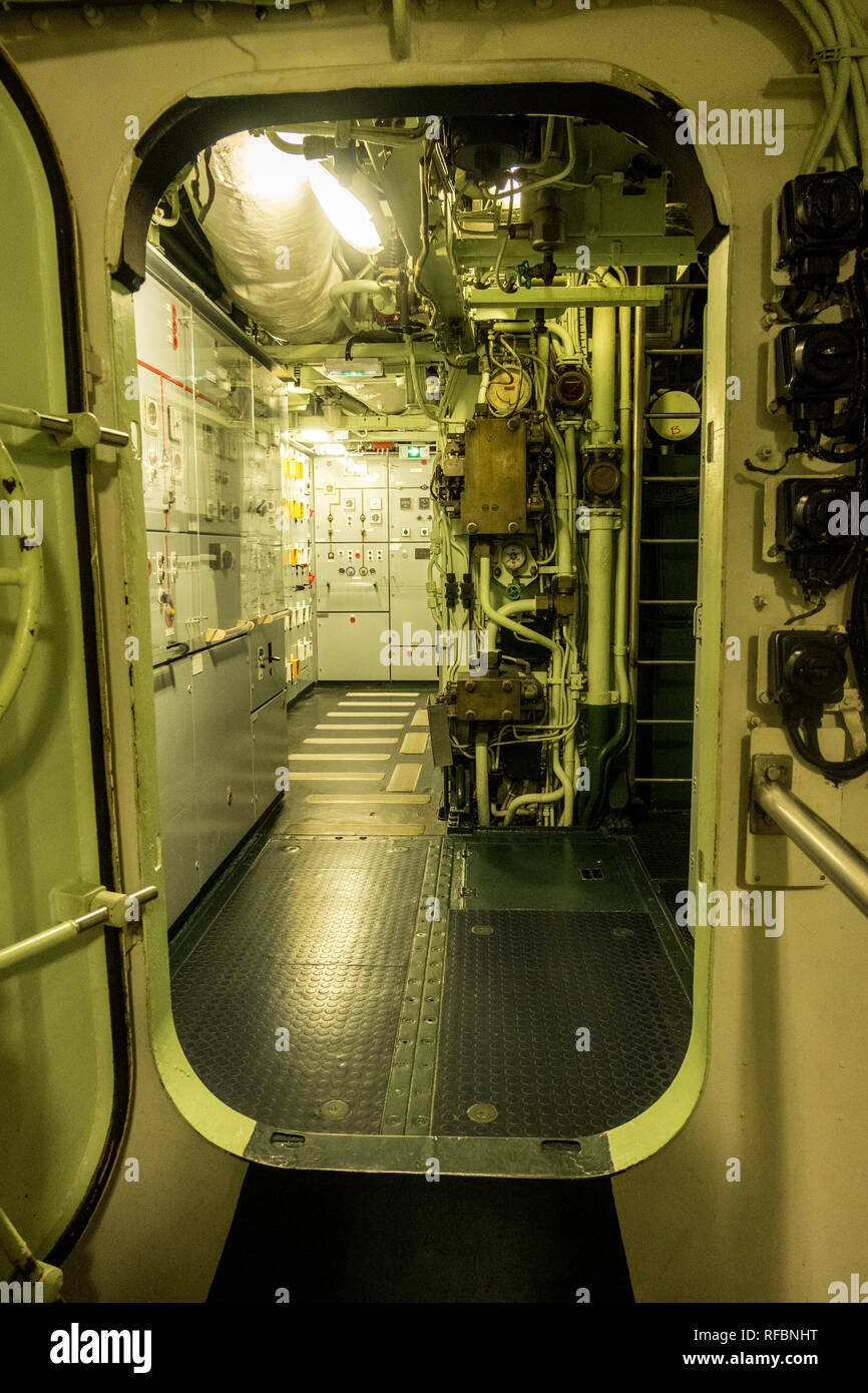 Nuclear submarine interior hi-res stock photography and images - Alamy