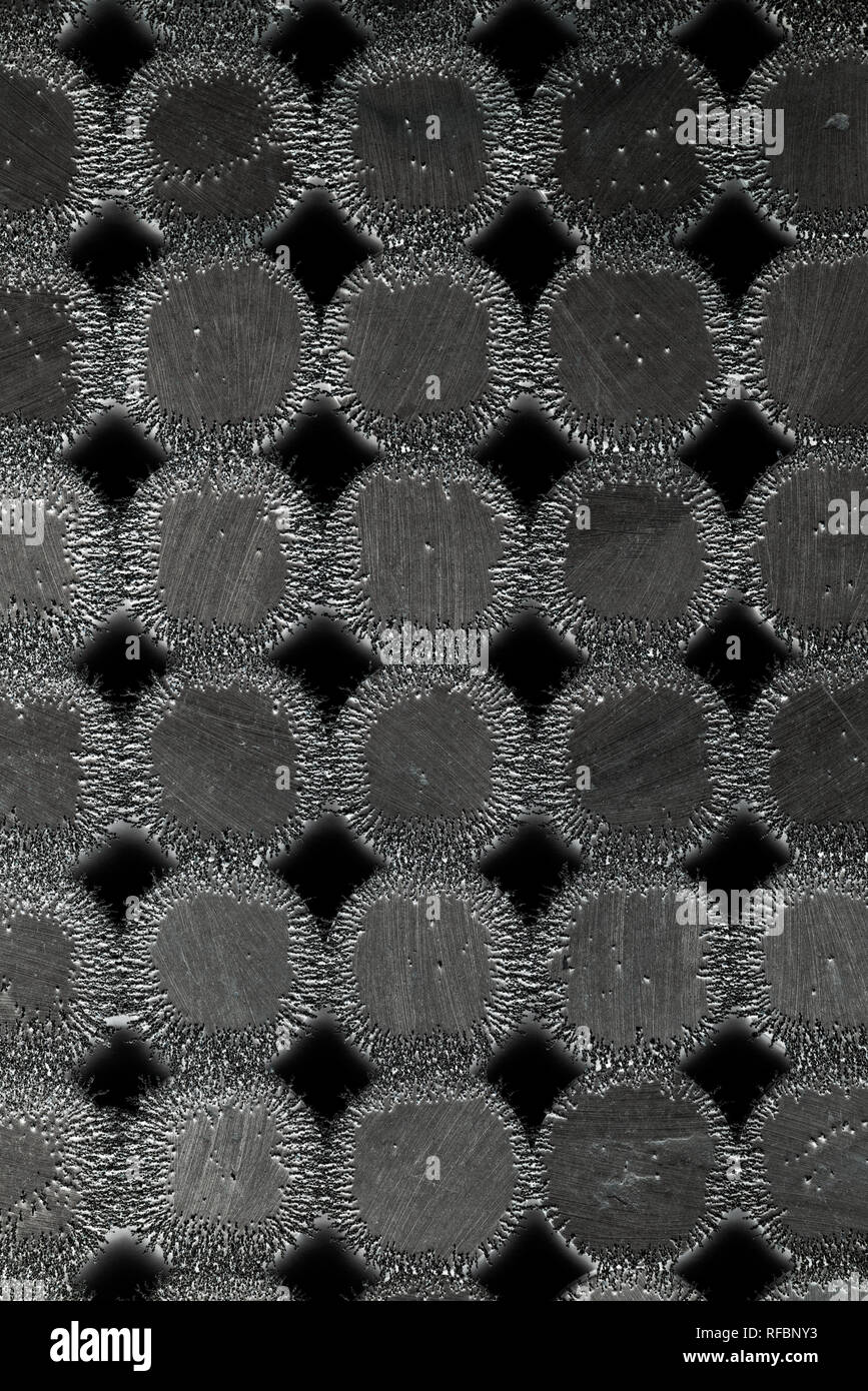 Magnetic fields seen by magnetic flux lines generated by strong ...