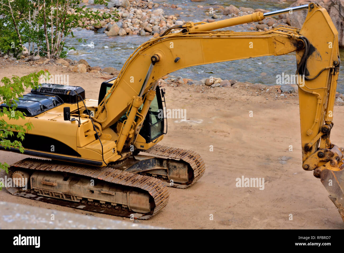 Excavator ready to work Stock Photo - Alamy