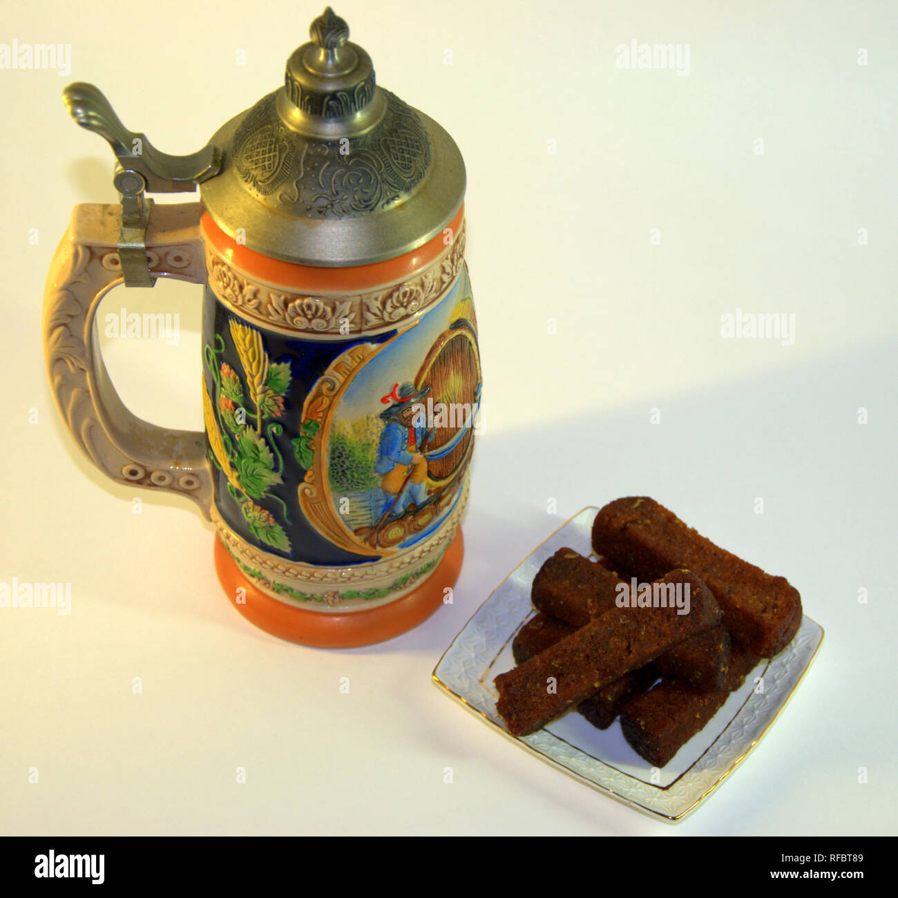 Old ceramic beer mug hi-res stock photography and images - Alamy