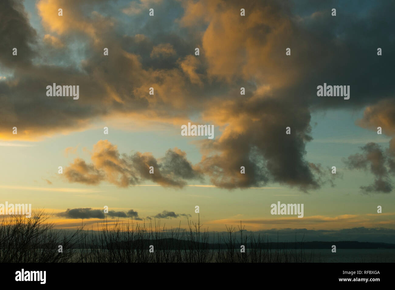 Seattle landscape sunset hi-res stock photography and images - Alamy