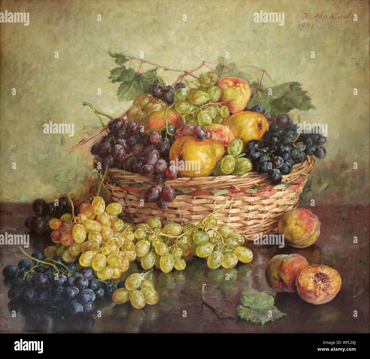 Antique old nostalgia hi-res stock photography and images - Alamy