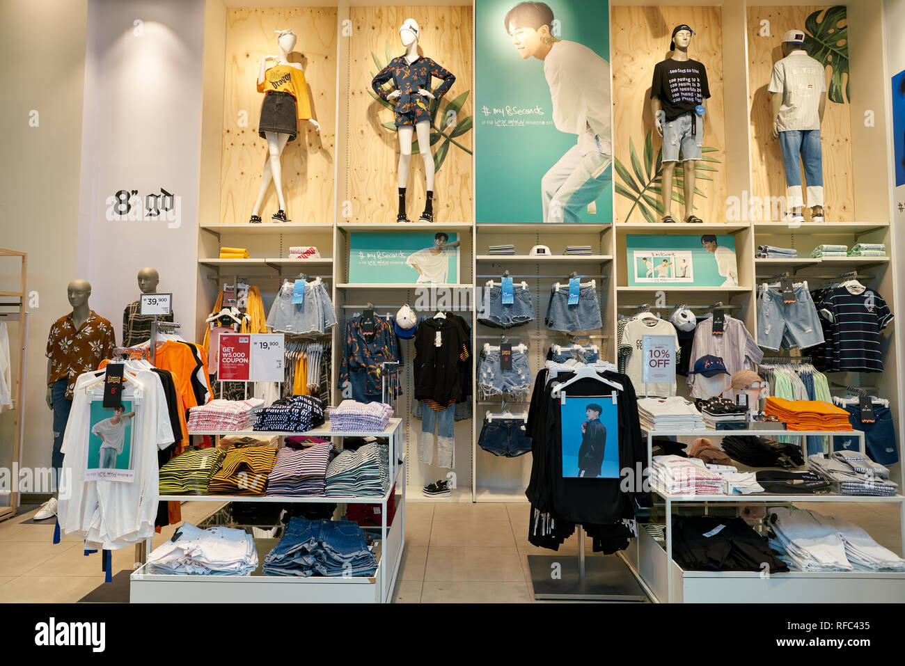SEOUL, SOUTH KOREA - CIRCA JUNE, 2017: inside 8 seconds store in Seoul ...
