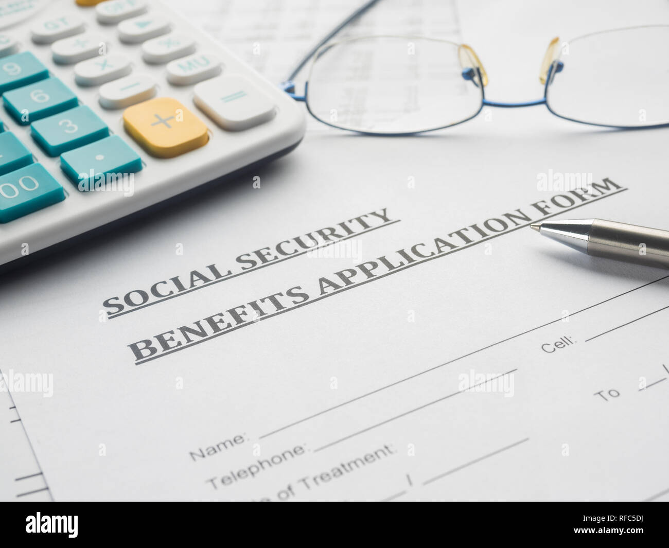 social security benefits application form Stock Photo - Alamy