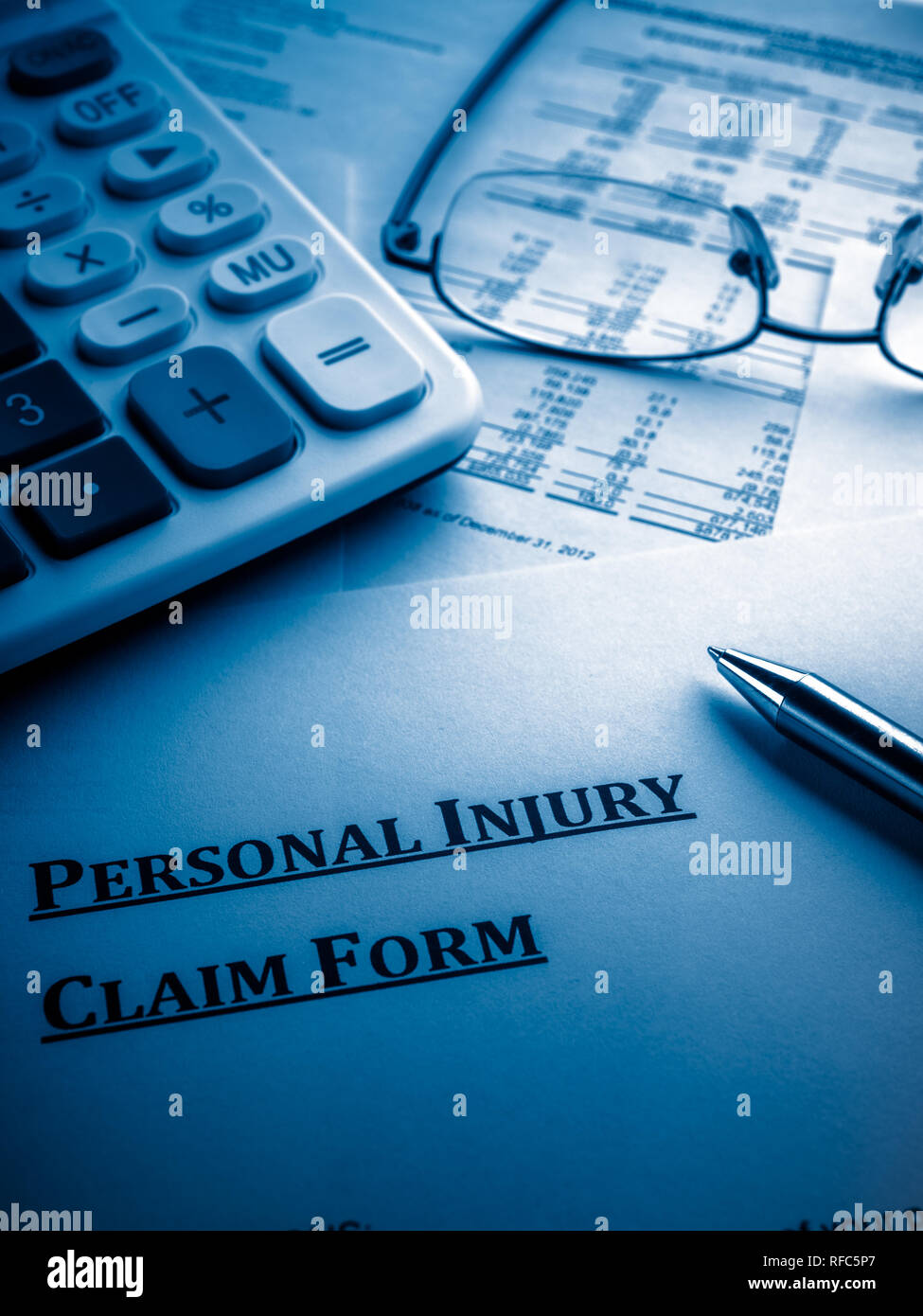 personal injury claim form Stock Photo - Alamy