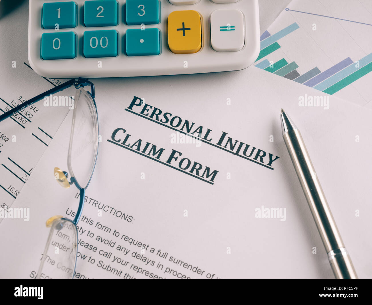 personal injury claim form Stock Photo - Alamy