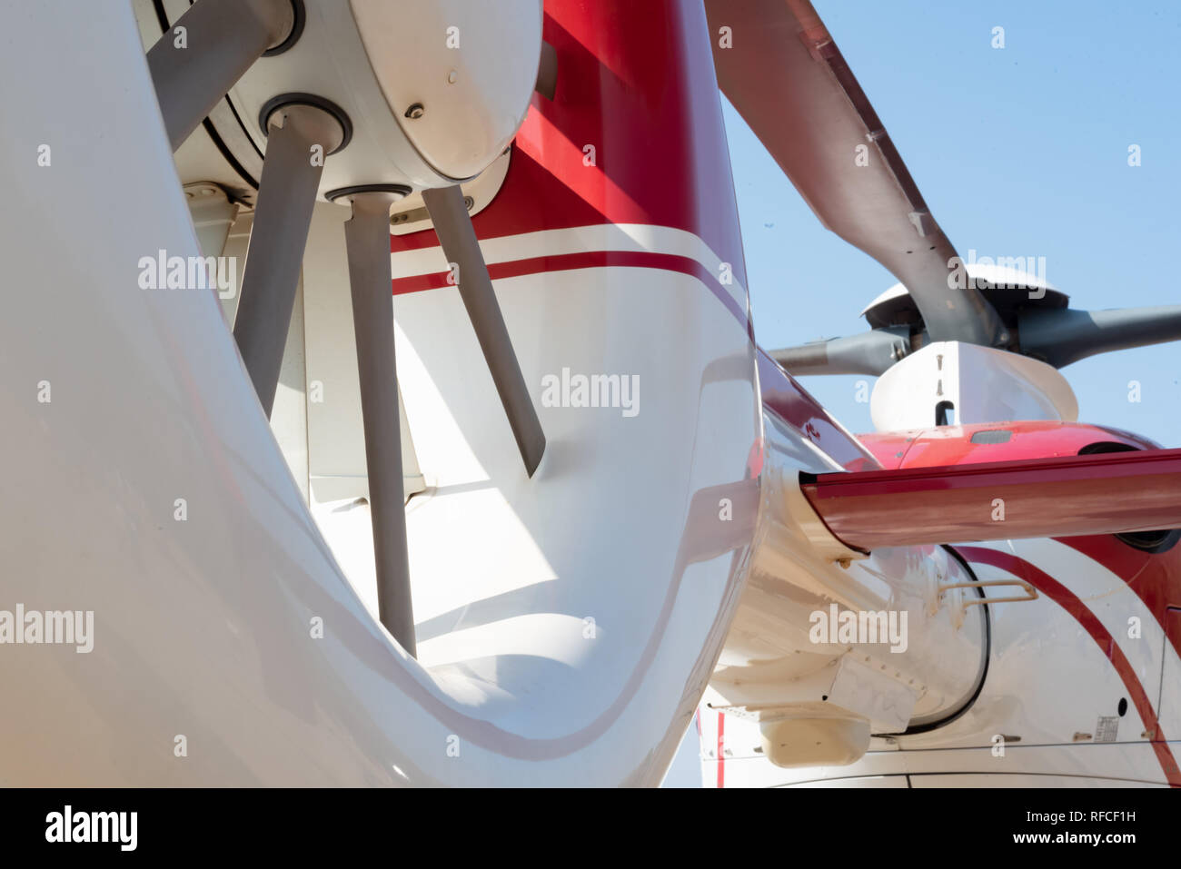 Tail propeller hi-res stock photography and images - Alamy