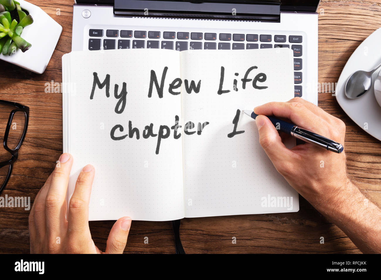 Horizontal writing hi-res stock photography and images - Alamy