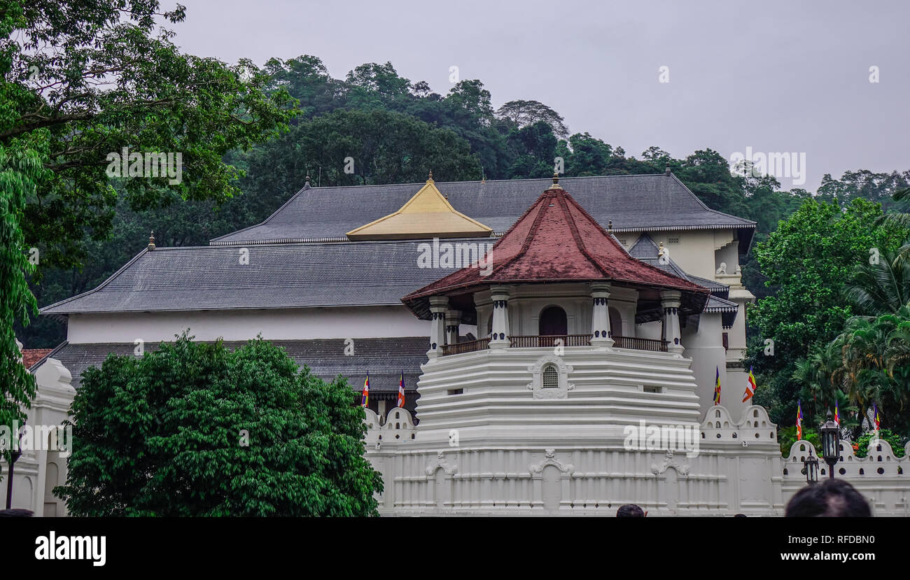 Temple of the Sacred Tooth Relic in Kandy, Sri Lanka Stock Photo - Alamy