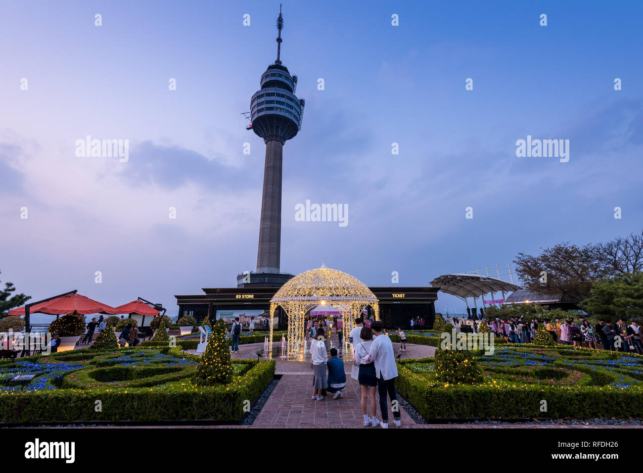 Night view of E-World theme park and 83 Tower in Daegu city Stock Photo ...