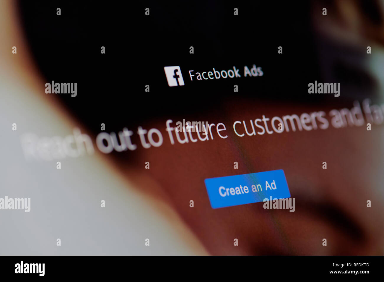 Facebook ads logo hi-res stock photography and images - Alamy
