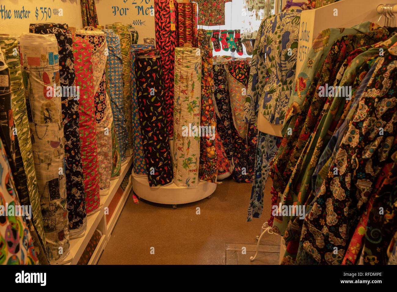 Mexican fabric hi-res stock photography and images - Alamy