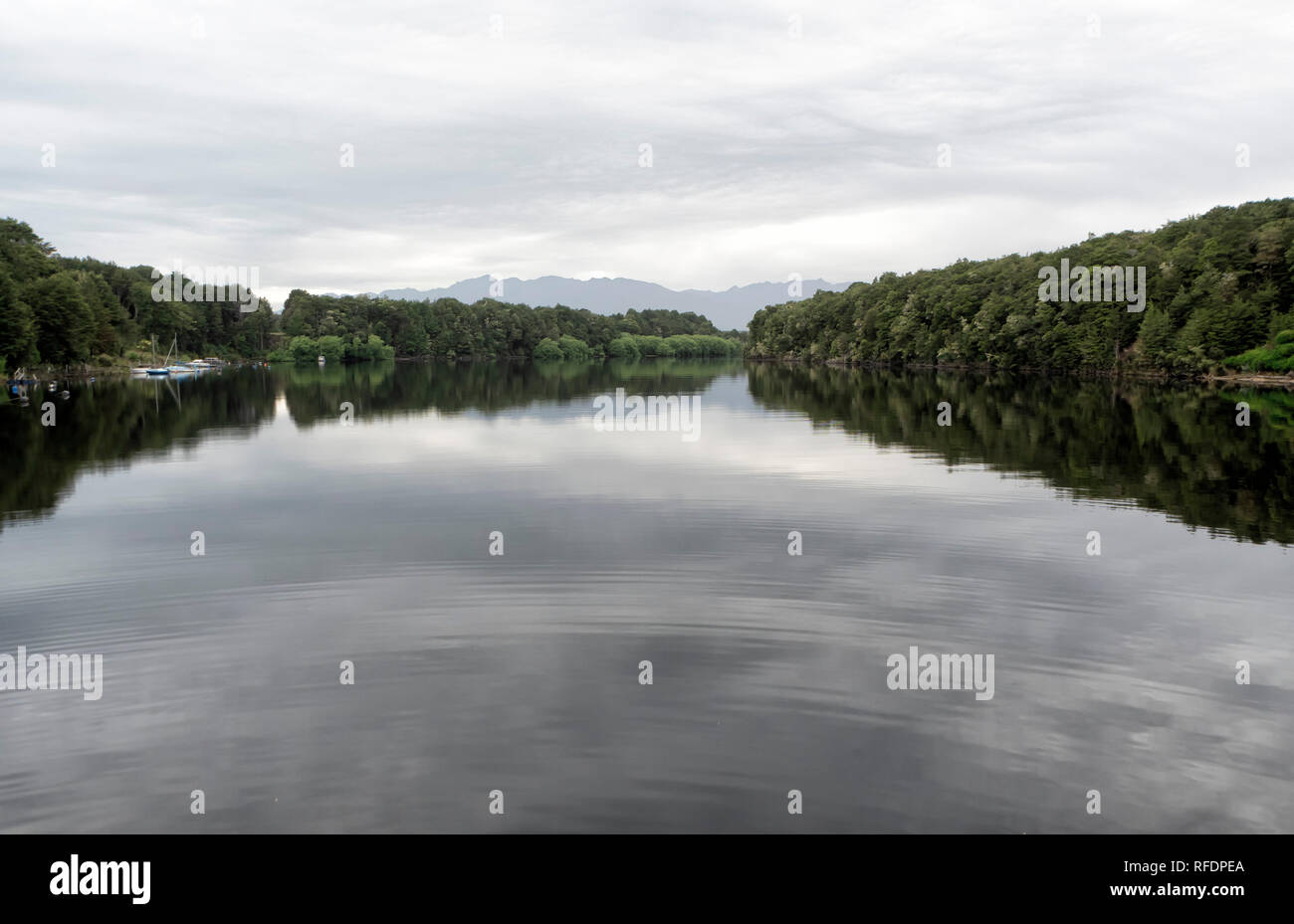 Manapouri Lake, New Zealand, South Island, NZ Stock Photo - Alamy