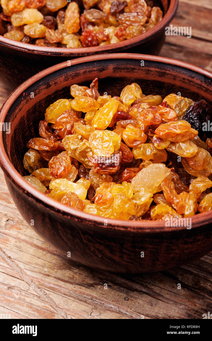 Golden sultanas hi-res stock photography and images - Alamy