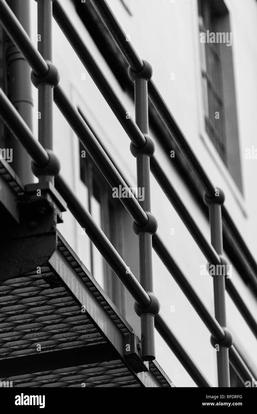 Ball railing hi-res stock photography and images - Alamy