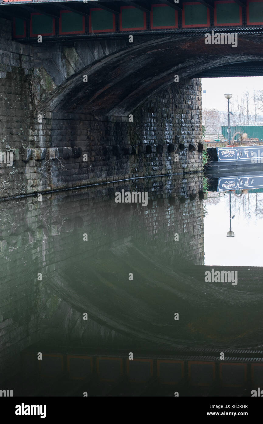 Reflected bridge hi-res stock photography and images - Alamy