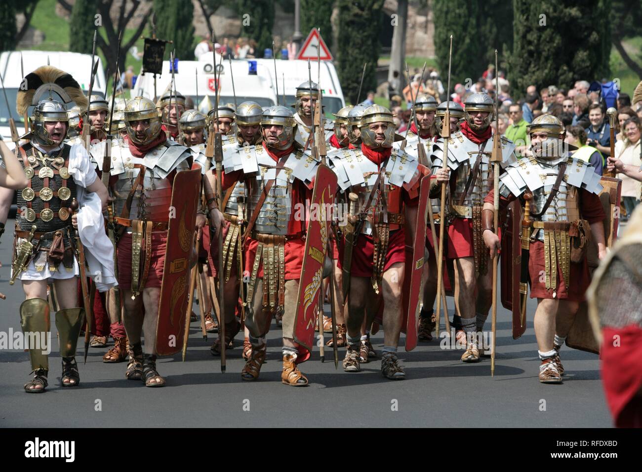 Roman Soldiers Marching Ancient Stock Photos & Roman Soldiers Marching ...