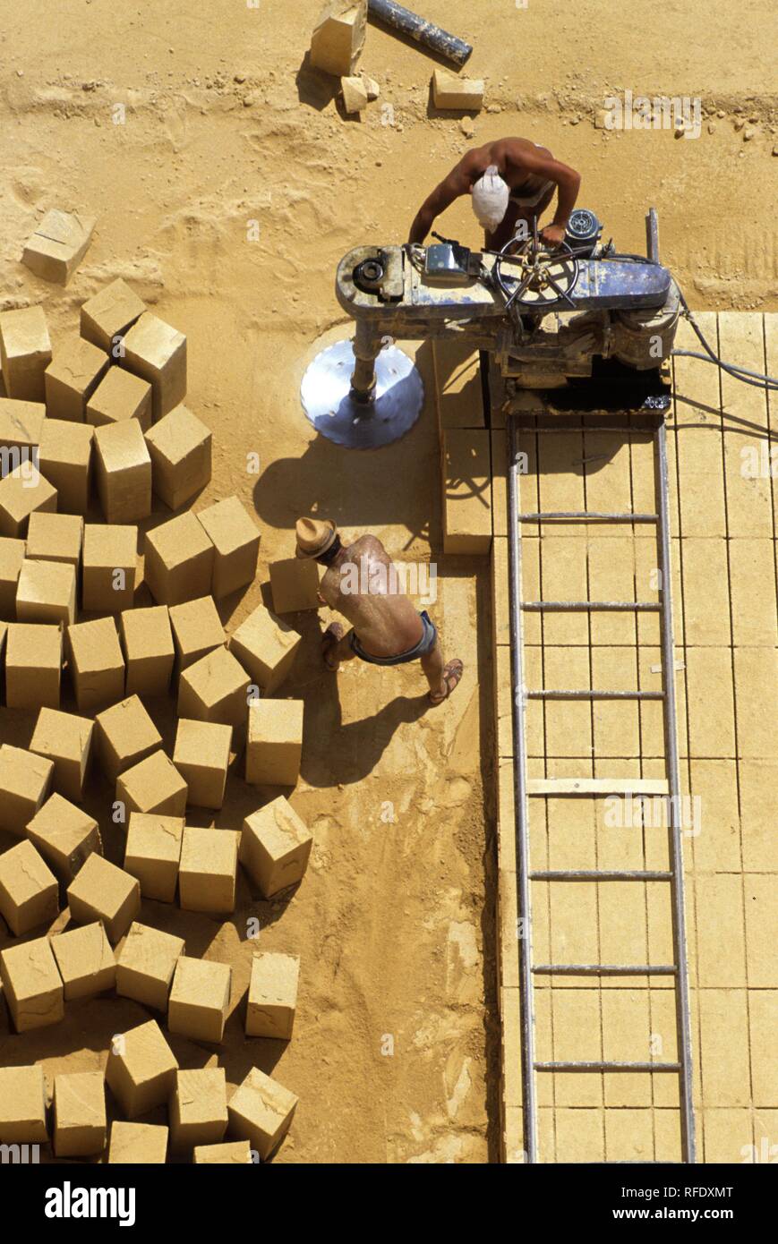 Quarrying of limestone for house building, Malta Stock Photo - Alamy