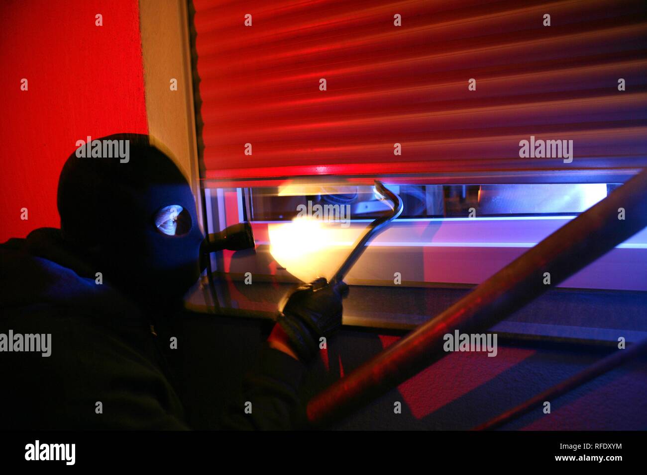 Buglar hi-res stock photography and images - Alamy