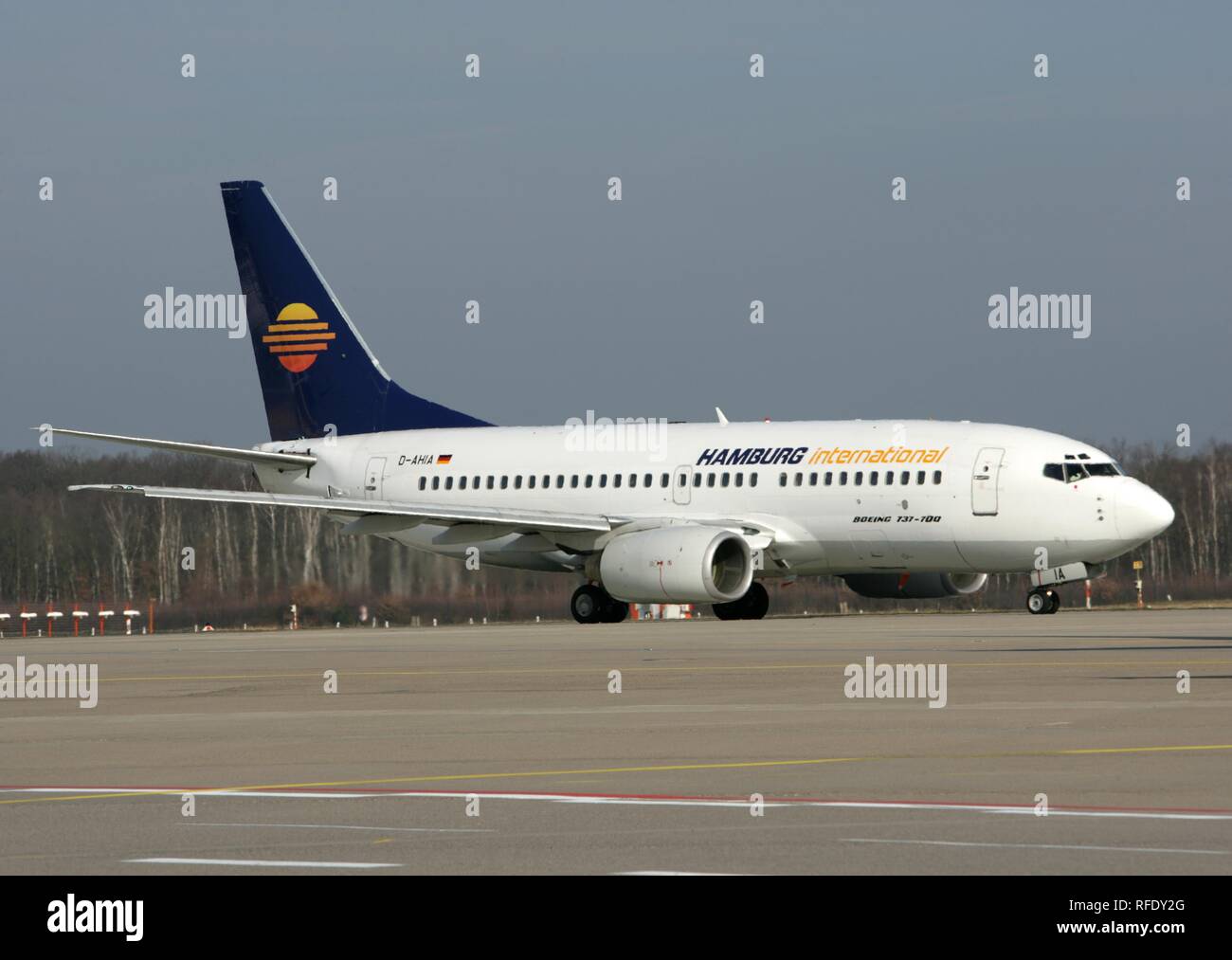 Cologne international airport boeing hi-res stock photography and ...