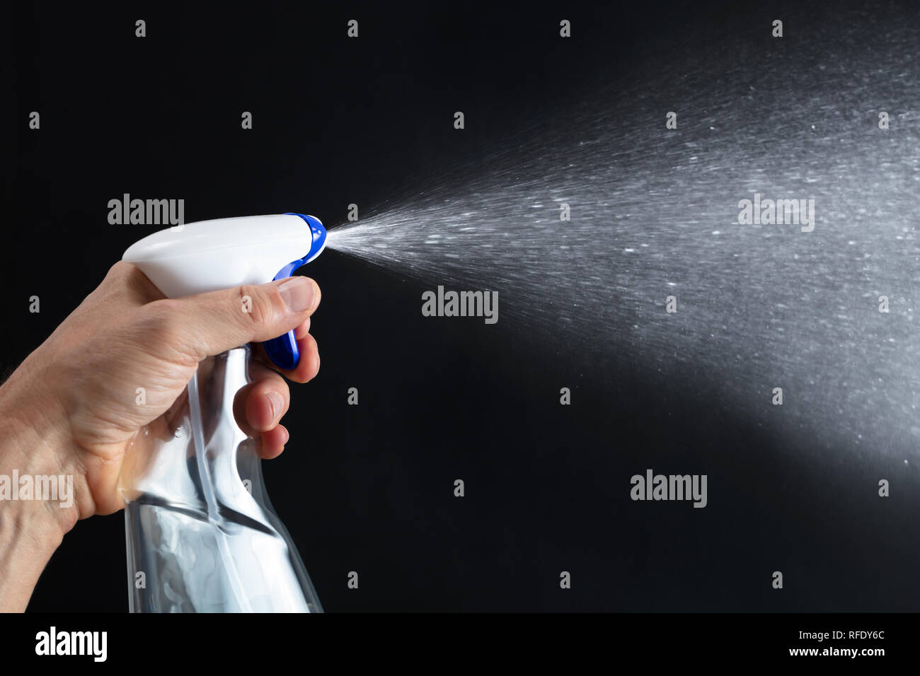 Detergent spray bottle hi-res stock photography and images - Alamy