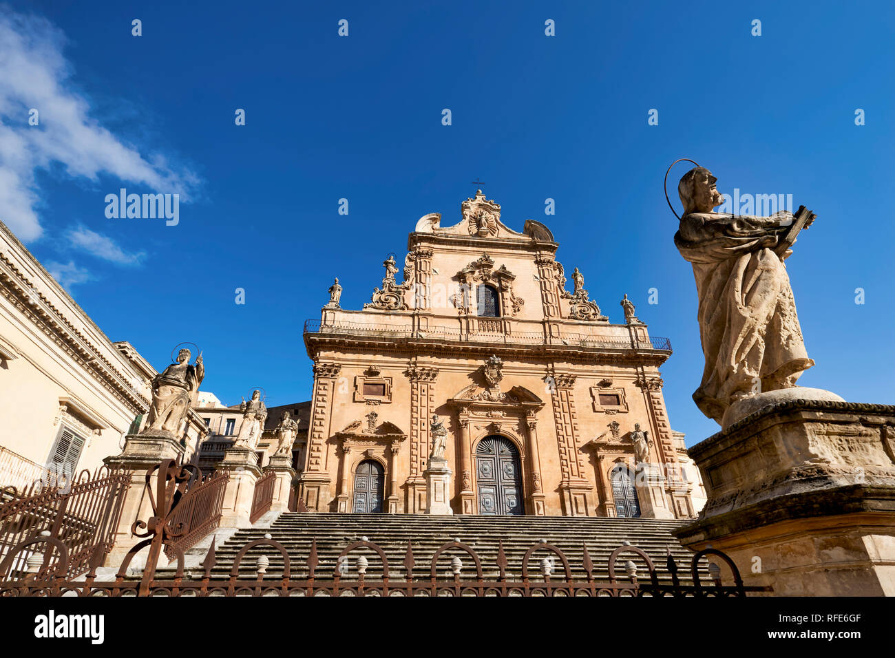 Chiesa di San Pietro Church. Modica Sicily Italy Stock Photo - Alamy