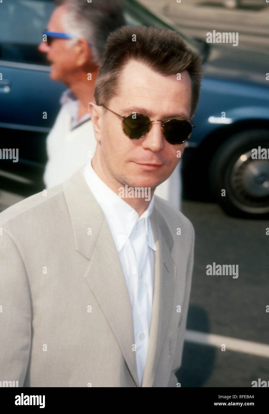Gary oldman 1993 hi-res stock photography and images - Alamy