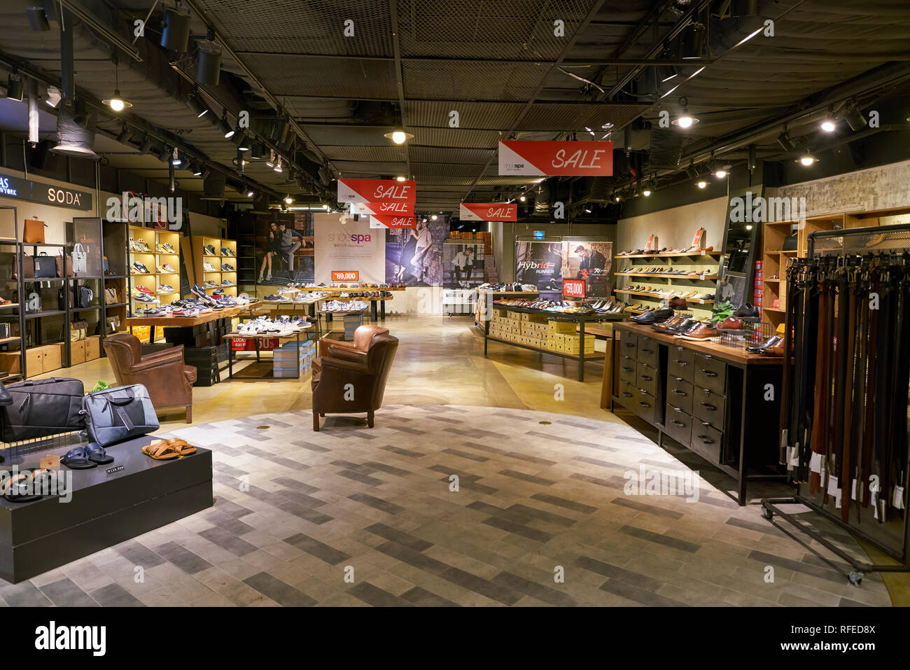 SEOUL, SOUTH KOREA - CIRCA MAY, 2017: inside a store in Seoul Stock ...