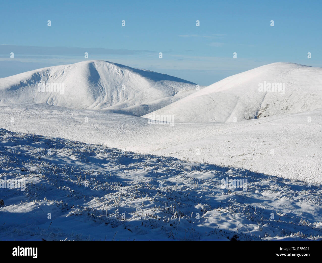 Snowy Southern Uplands from Worm hill, near Tweedsmuir, Scotland Stock ...