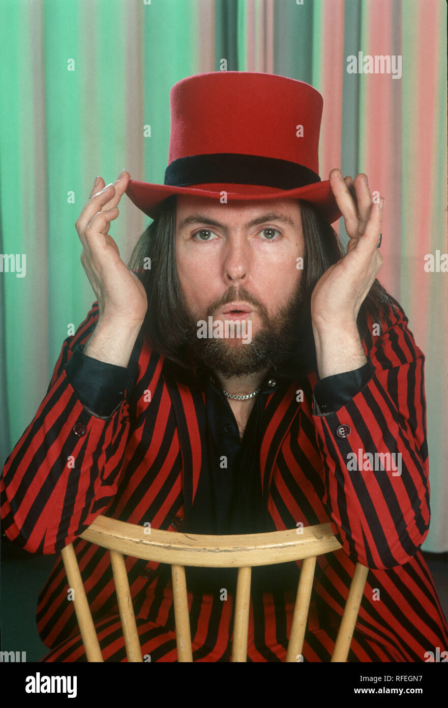 Dave hill slade hi-res stock photography and images - Alamy