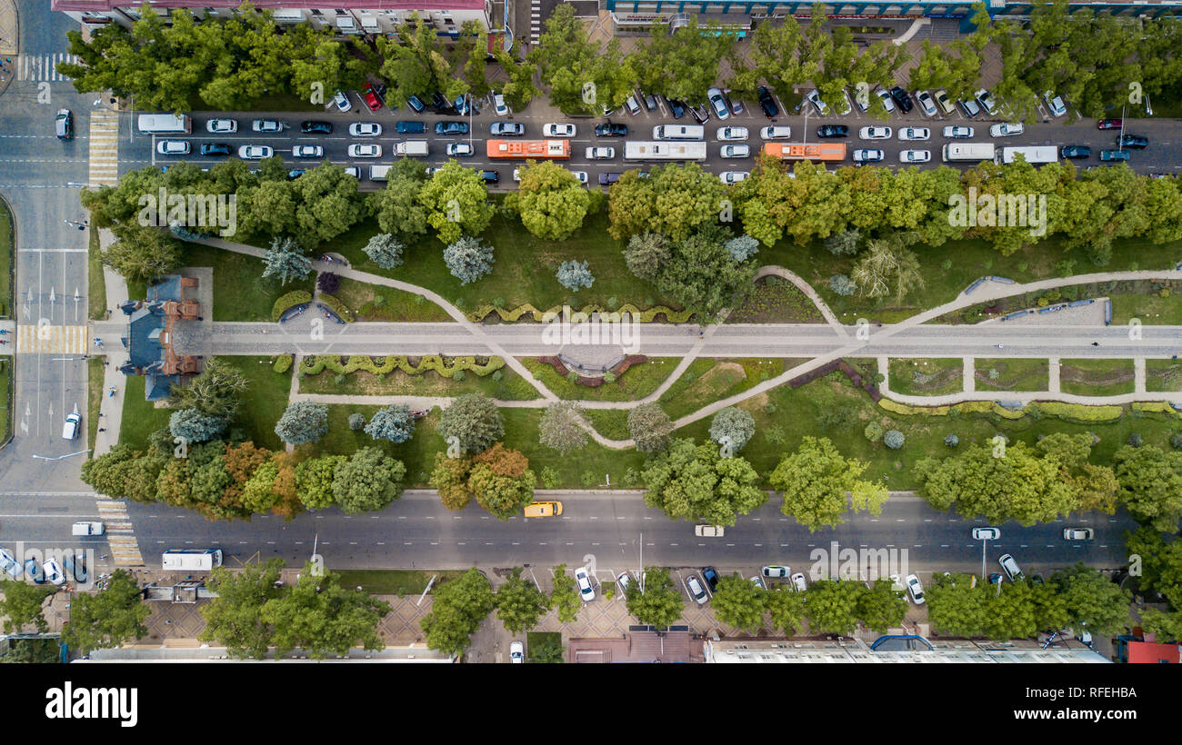Top view road cars on speedway and city traffic Stock Photo - Alamy