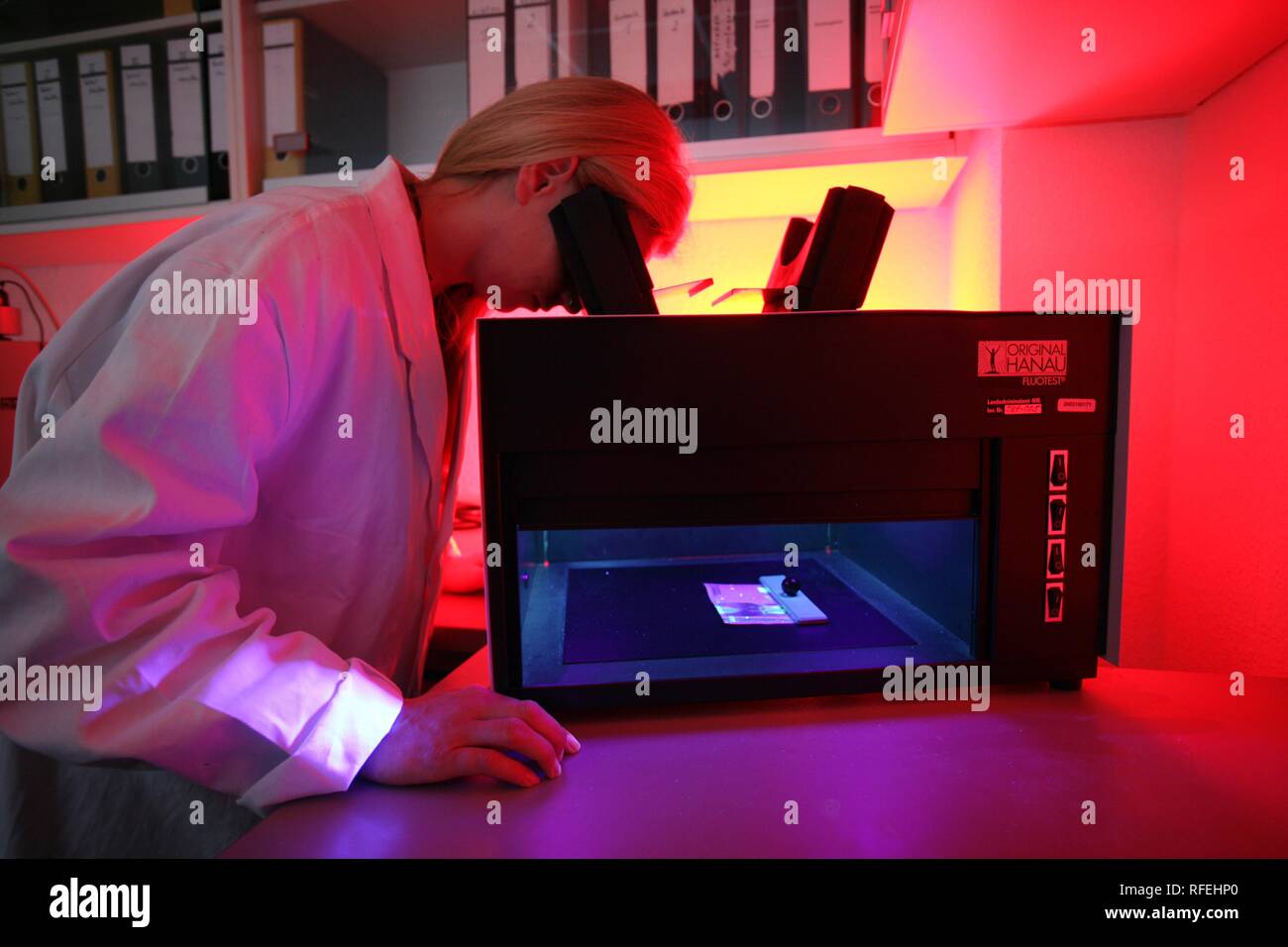 Crime service hi-res stock photography and images - Alamy