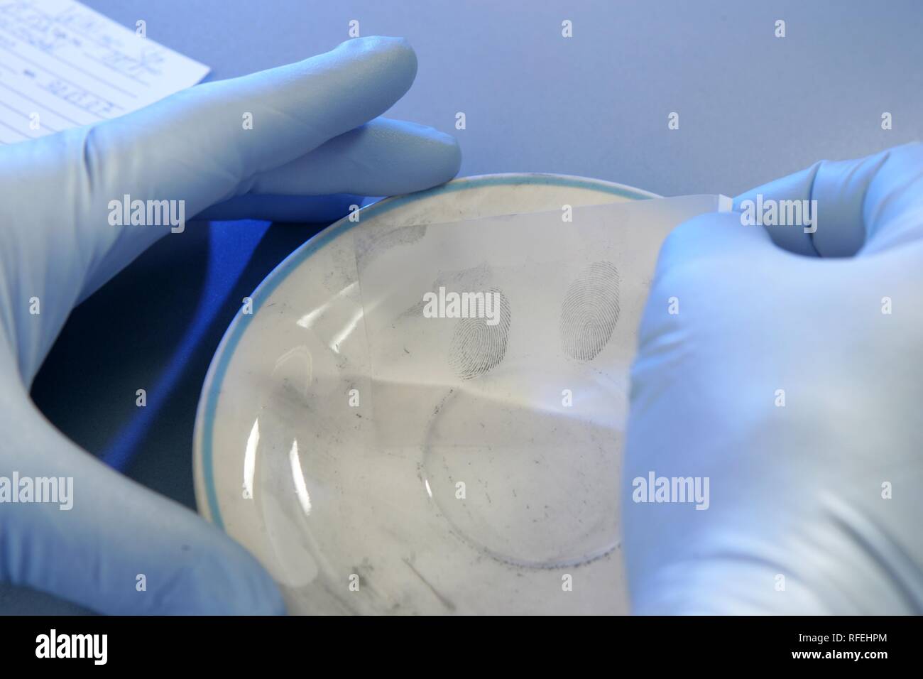 DEU Germany Duesseldorf: Police NRW Federal Police technical crime ...