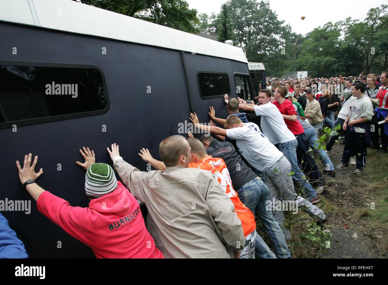 DEU Germany Weeze : Police exercise of german and dutch police units ...