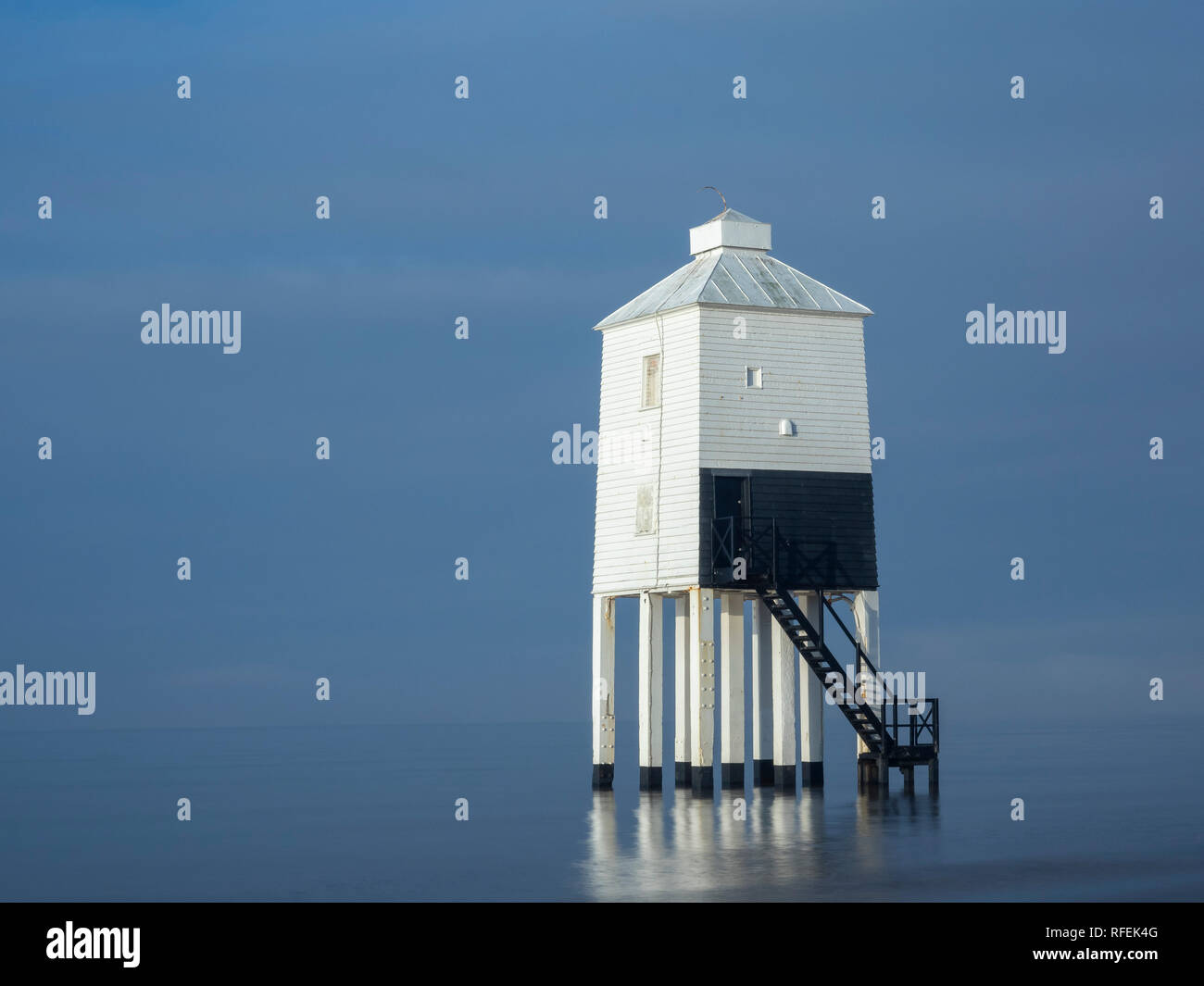 The Low Lighthouse emerging from early morning mist. Burnham on Sea ...