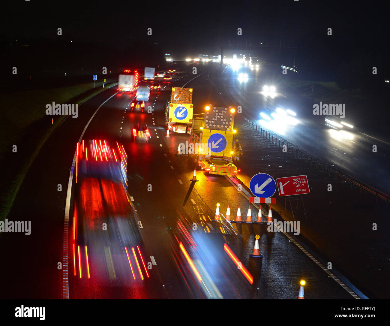 Motorway closed sign hi-res stock photography and images - Alamy
