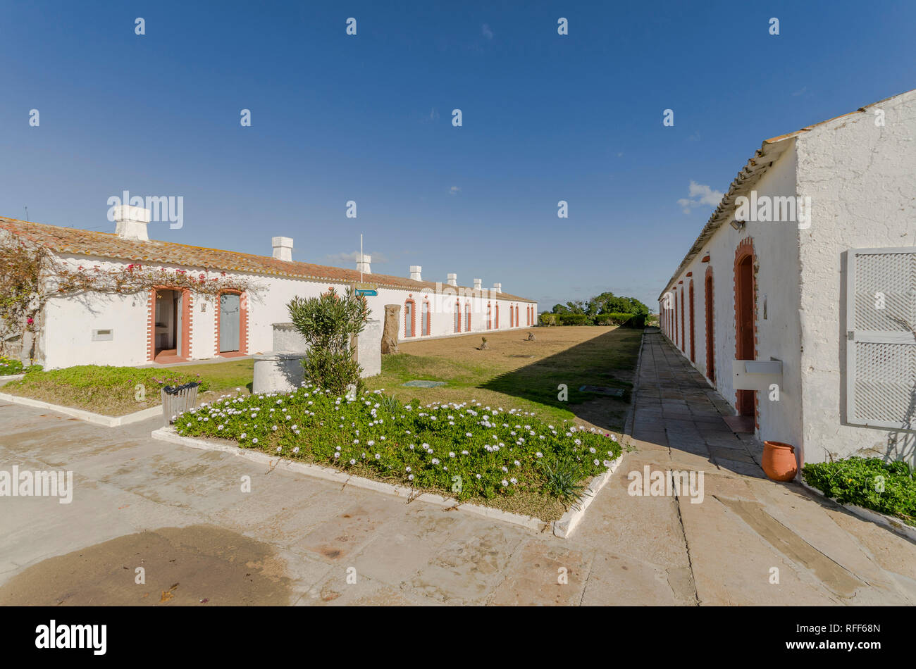 Fishermen house barril beach hi-res stock photography and images - Alamy