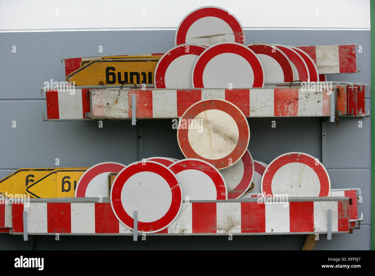 DEU Germany : Streetsigns . | Stock Photo - Alamy