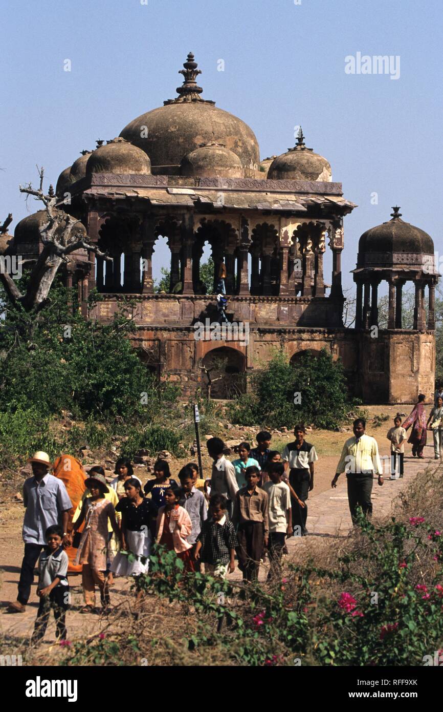 Ranthambore national park ruin hi-res stock photography and images - Alamy