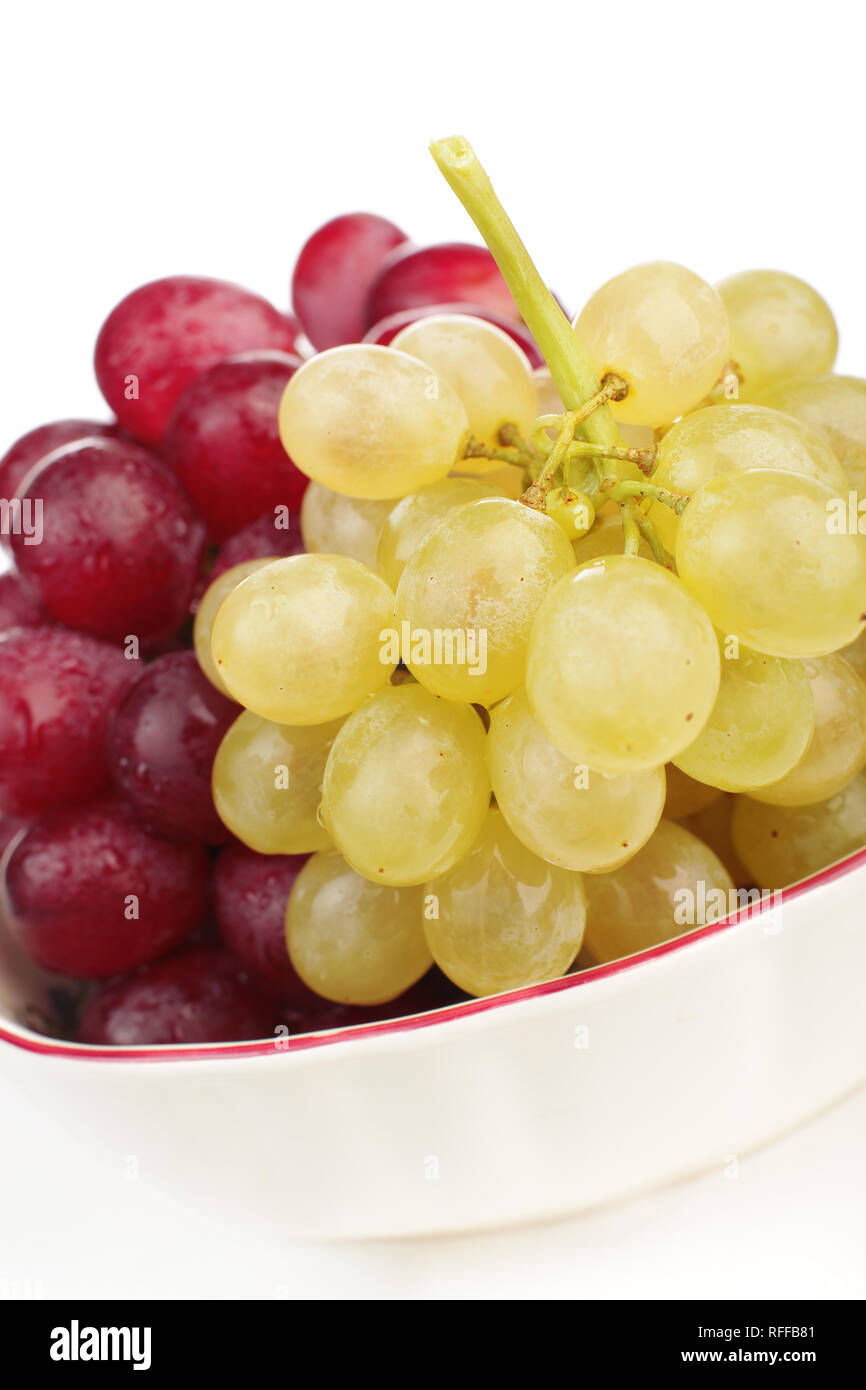 Red grape cluster hi-res stock photography and images - Alamy