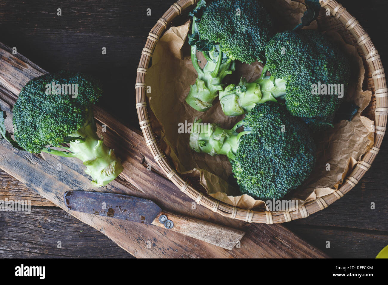 Broccoli broccolis hi-res stock photography and images - Alamy