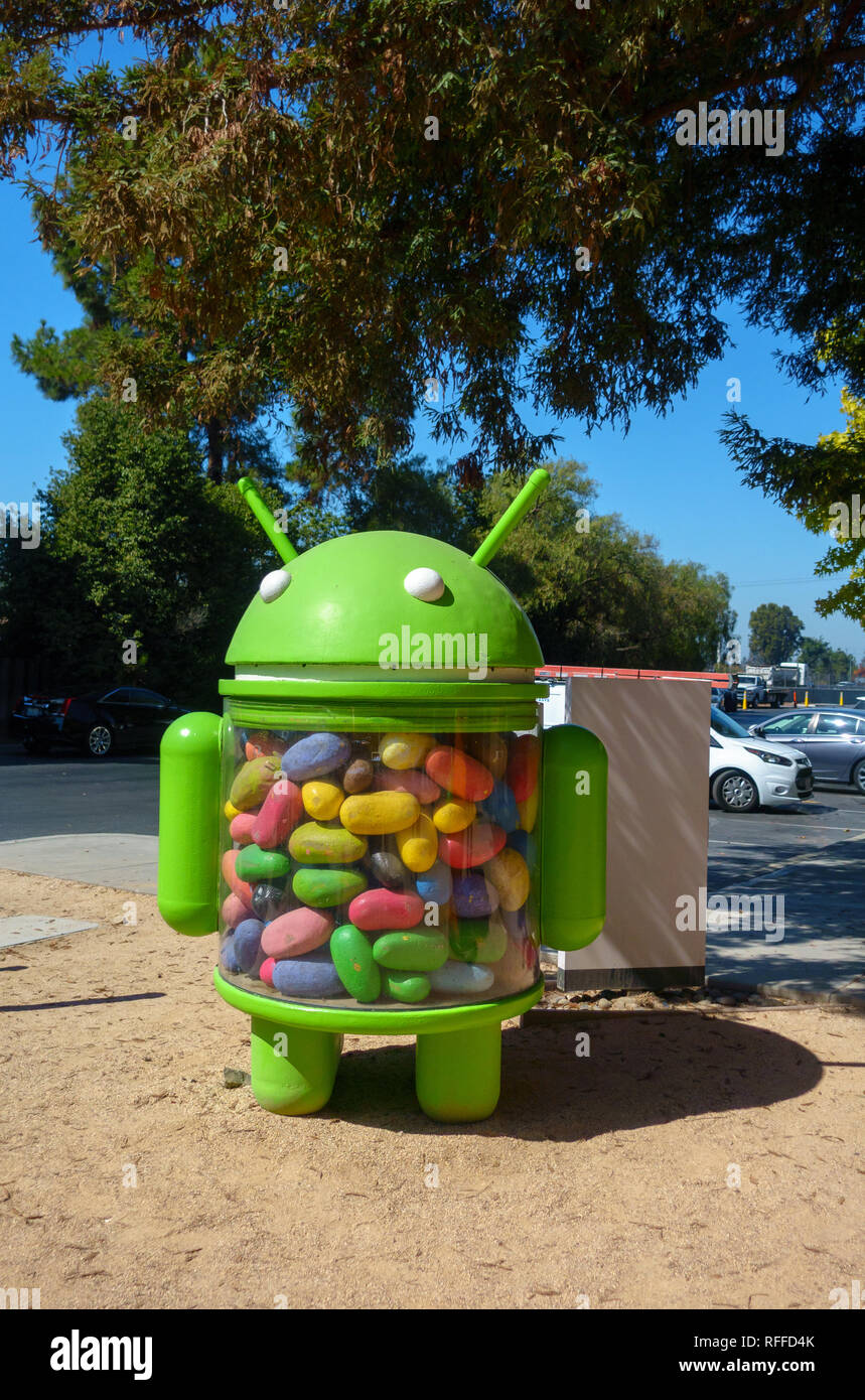Android statue in Googleplex headquarters main office Stock Photo - Alamy